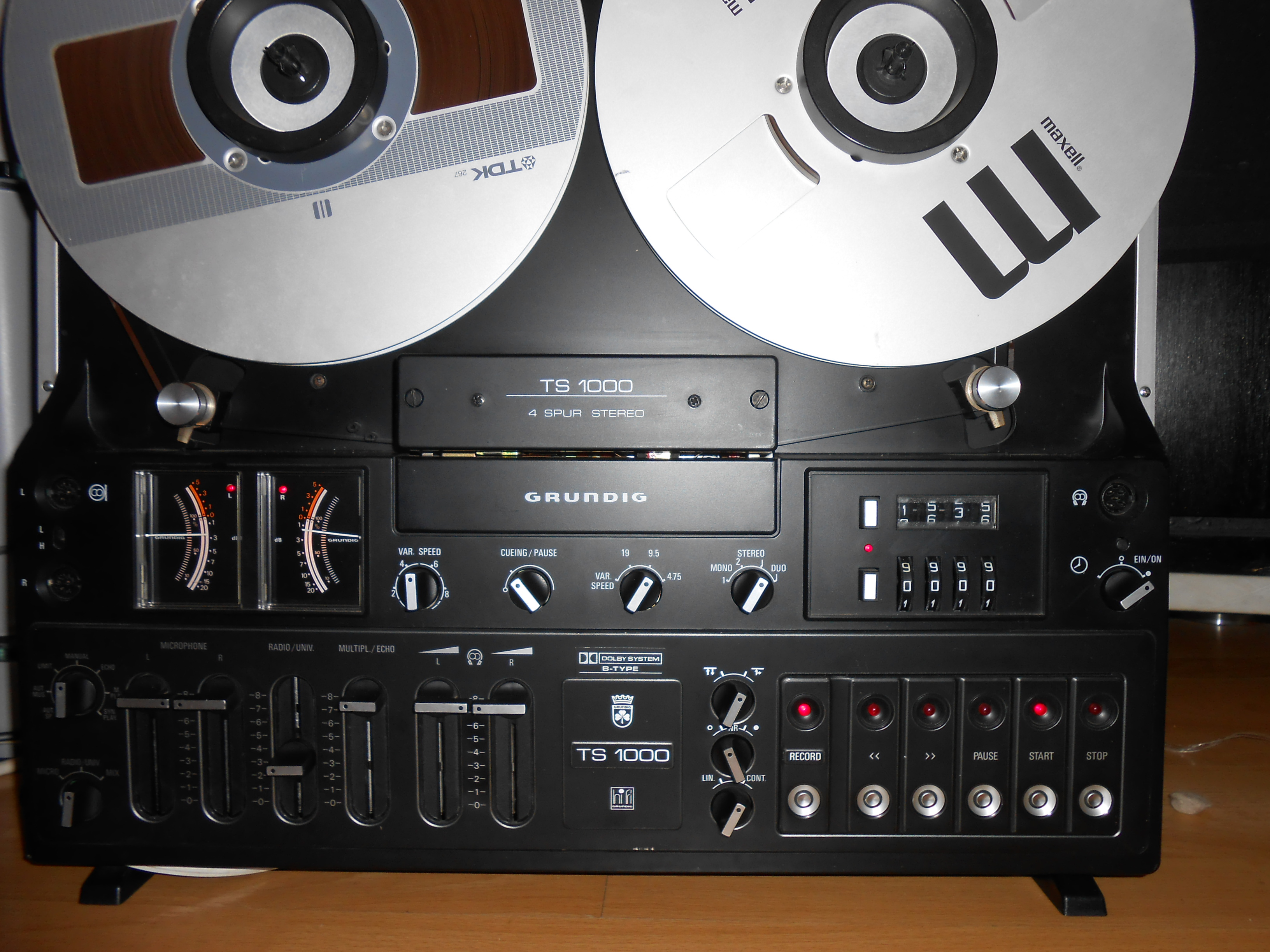 GRUNDIG TS 1000 | Hi-Fi.ru