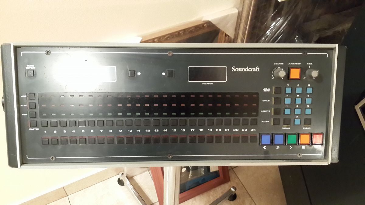 SoundCraft 760 24-х канальный аналоговый магнитофон | Hi-Fi.ru