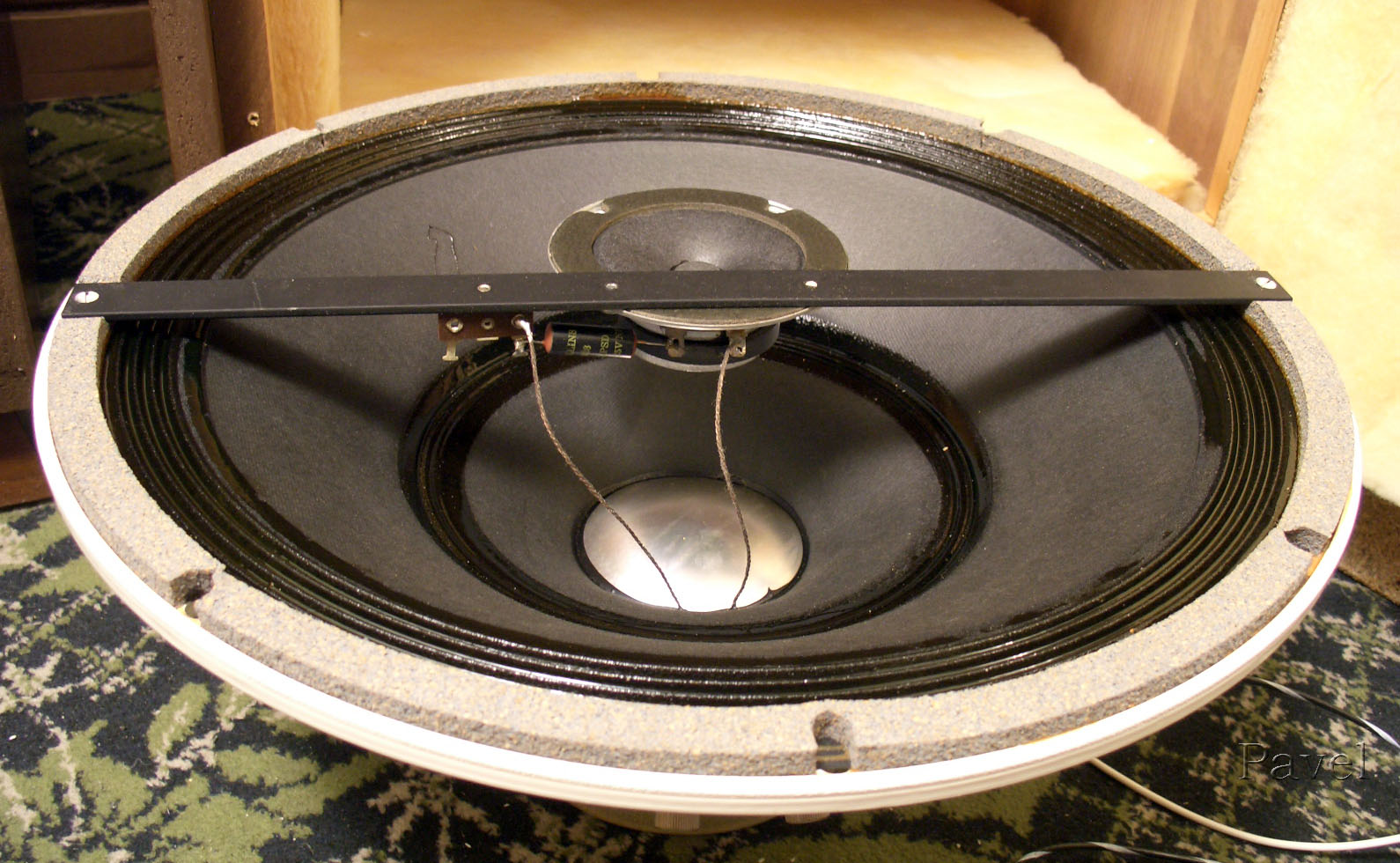 Bán loa Altecl 420Y đồng trục bass 40 cm zin rất mới và rất đẹp. | 5giay