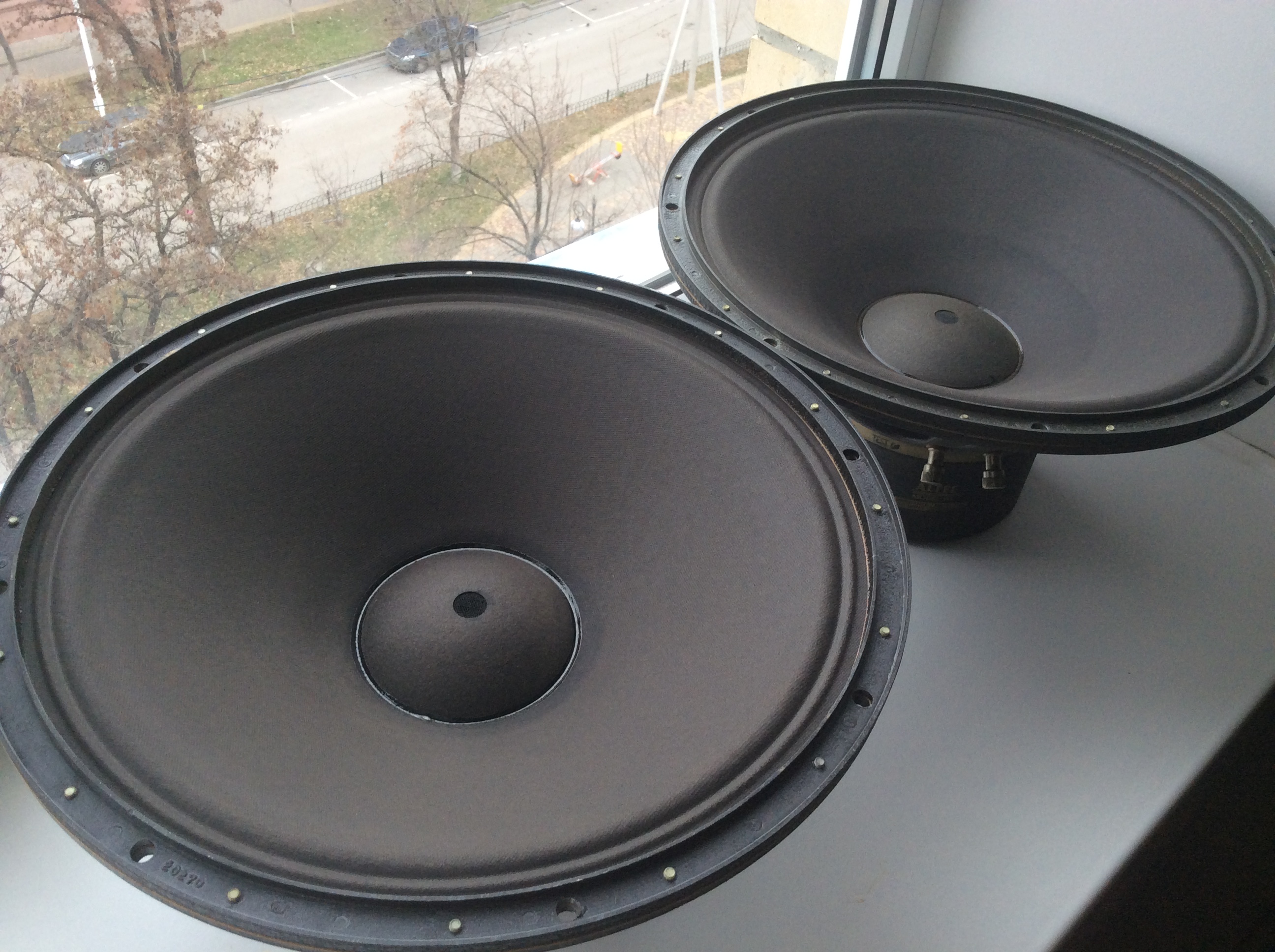 Altec Lansing 515 | Hi-Fi.ru