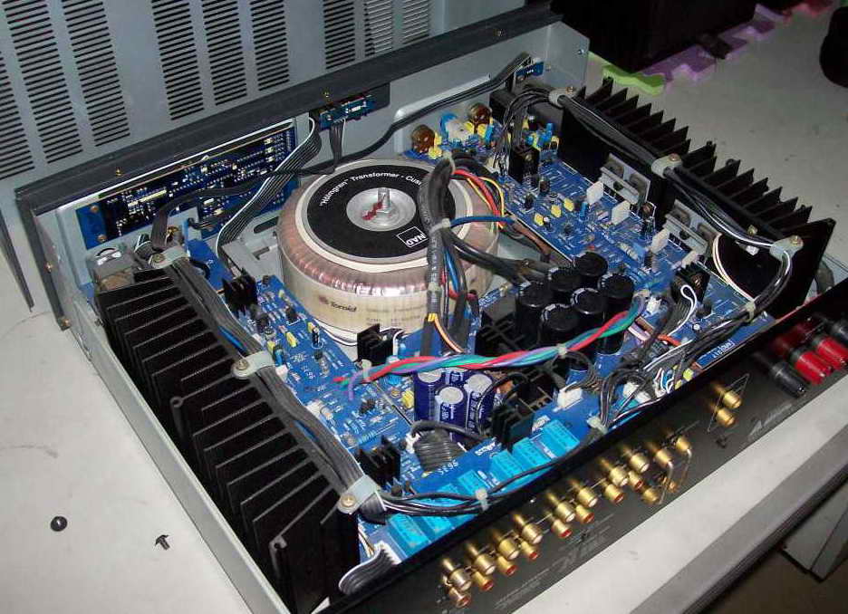 Nad 317 integrated amplifier