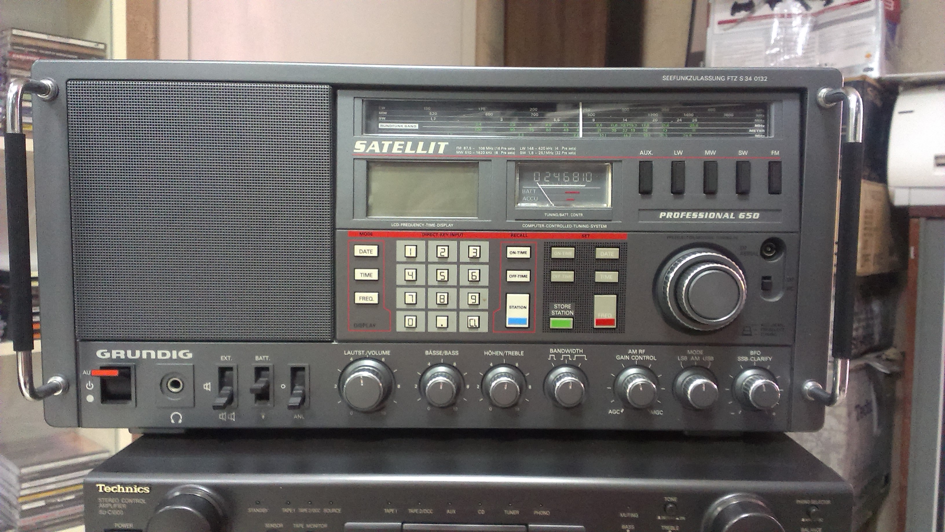 Grundig Satellit 650 Professional | Hi-Fi.ru