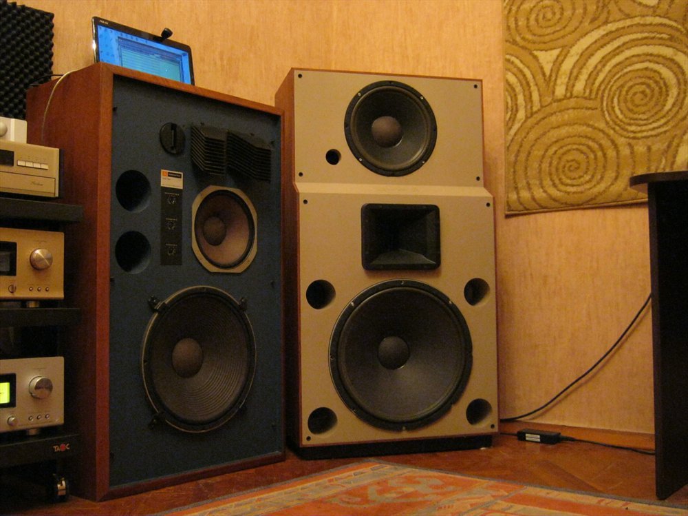 Electro voice georgian iv speakers going