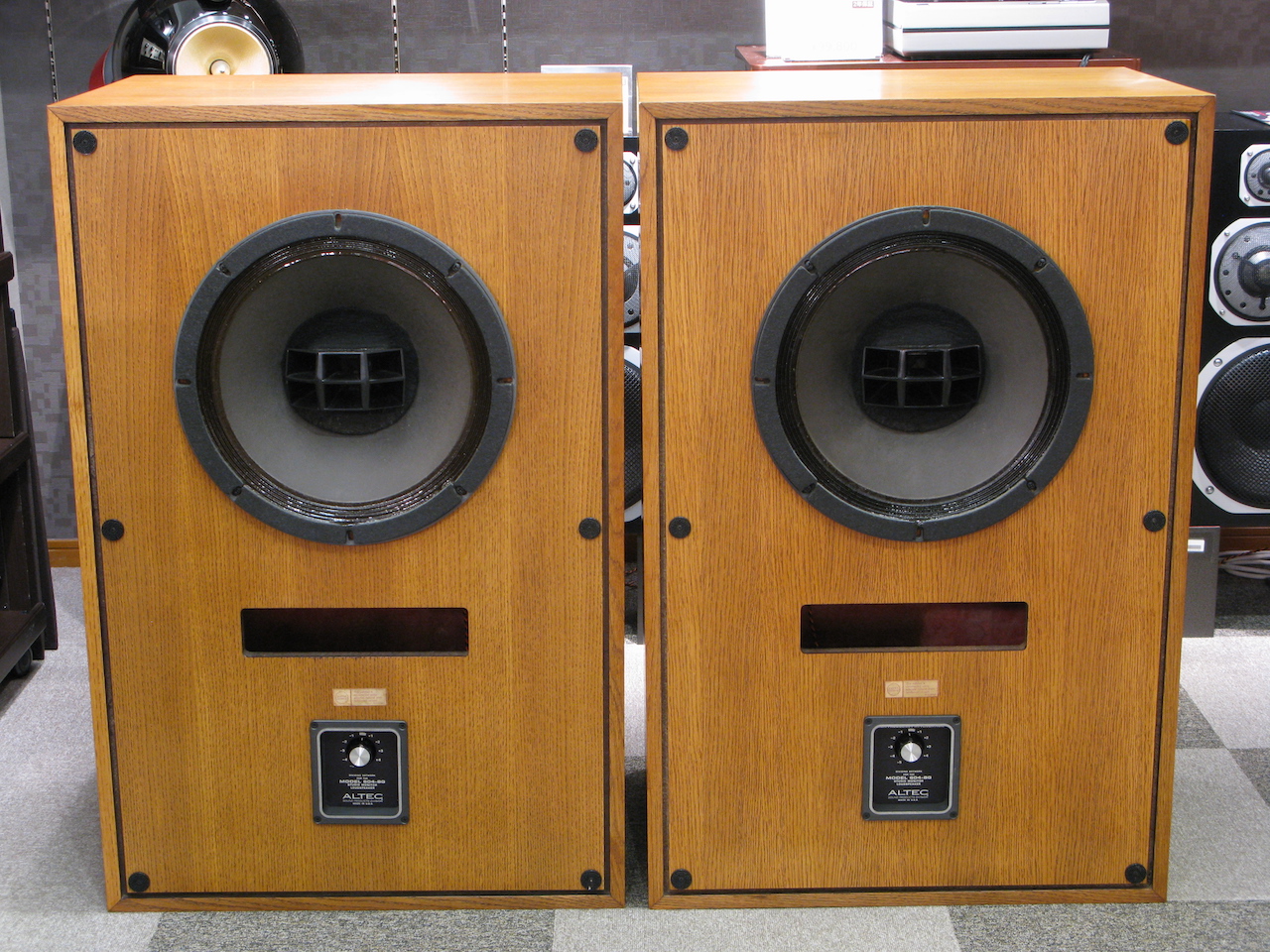 Altec 620 | Hi-Fi.ru