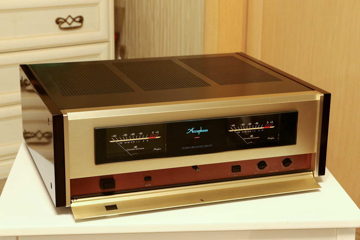 Усилитель мощности Accuphase P-102 | Hi-Fi.ru